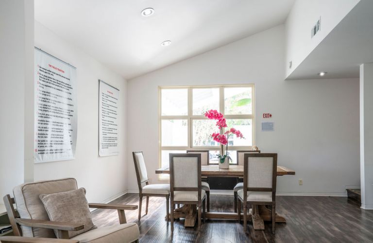 Tarzana Drug Treatment Center Tour | Sanctuary Treatment Center