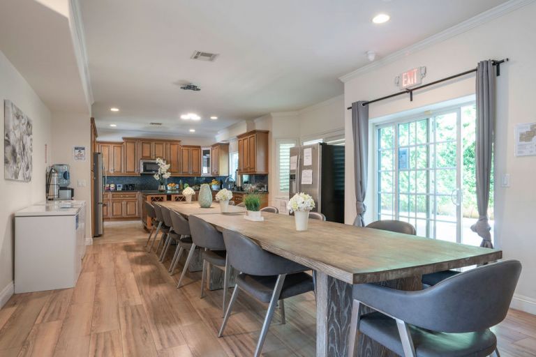 Tarzana Drug Treatment Center Tour | Sanctuary Treatment Center