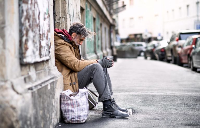 Crack vs Meth: What are the Differences? | Sanctuary Treatment Crack vs Meth: What are the Differences? | Sanctuary Treatment
